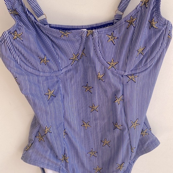 Modcloth | Swim | B22 New Modcloth The Brandy Underwire One Piece ...